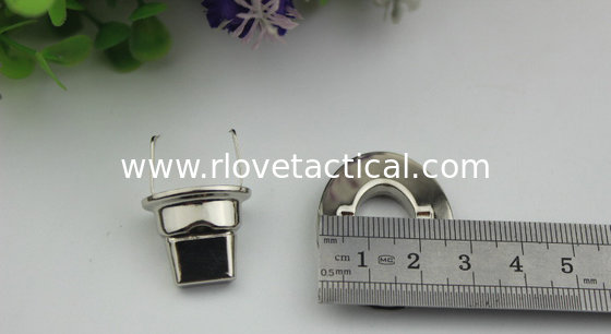 Guangzhou bag oval shape hardware zinc alloy silver color metal twist turn lock for purse