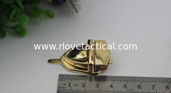 Promotional bag metal fittings handbag locks modern light gold push lock for leather bags
