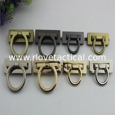 Guangzhou hardware factory zinc alloy custom hanging nickel color handbag locks