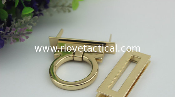 Guangzhou hardware factory zinc alloy custom hanging nickel color handbag locks