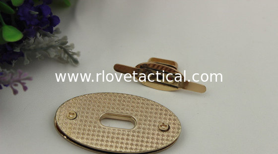 New arrival zinc alloy gold color oval type fashion wild handbag twist locks