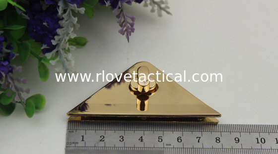 Design triangle shape light gold & nickel bag twist turn lock