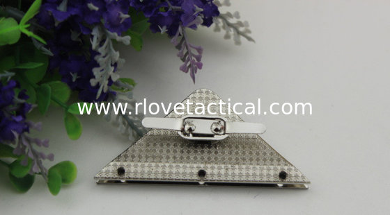 Design triangle shape light gold & nickel bag twist turn lock