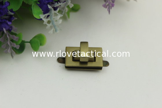 GZ factory production multi-colors square shape zinc alloy bag twist lock hardware