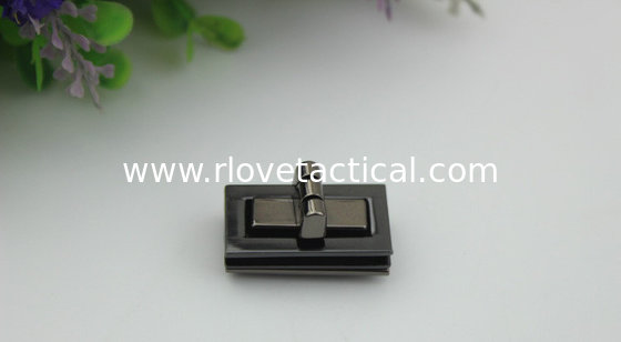 Wholesale zinc alloy metal accessories medium square ring 4 colors bag locks
