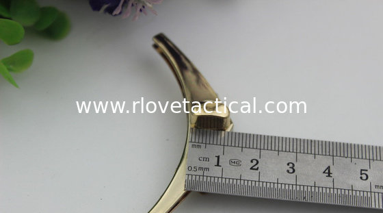 Bag accessories Light Gold Zinc Alloy OX Horn Metal Turn Lock