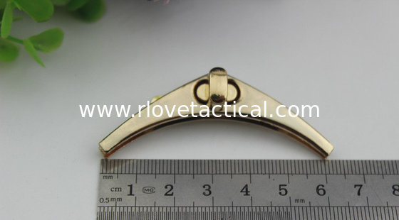 Bag accessories Light Gold Zinc Alloy OX Horn Metal Turn Lock