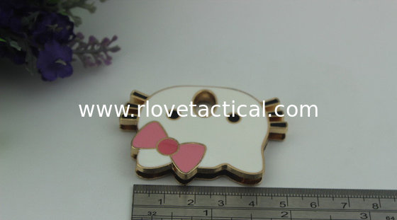 Beatiful hello kitty patter decorative light gold metal purse turn lock