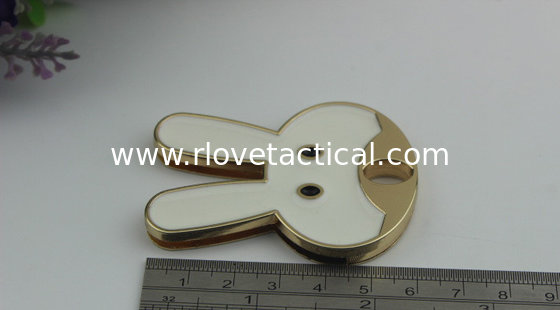 Customized drip glue craft cute rabbit decoration light gold metal purse lock