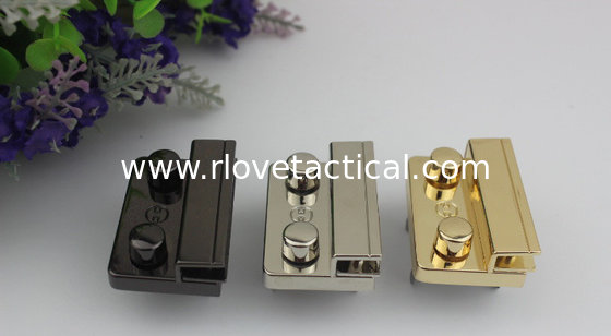 Handbag hardware suppliers wholesale light gold metal push lock