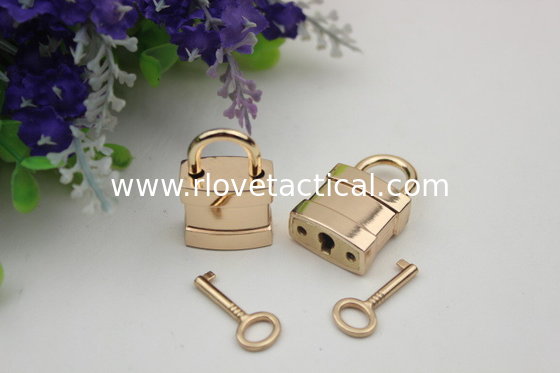 High grade bag hardware light gold Chinese element key and decorative lock