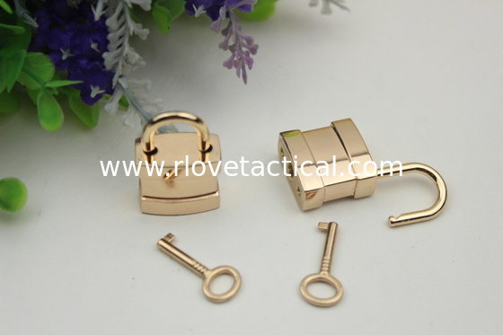 High grade bag hardware light gold Chinese element key and decorative lock