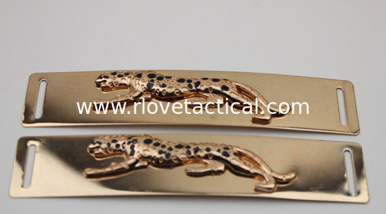 High Quality Light Gold Shoelaces Accessories Engraved Embossed Leopard Metal Buckle For Shoe