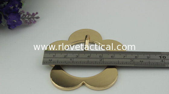 Novelty design bag cover head decoration zinc 42 mm shiny gold flower belt pin buckle for clothing decoration fittings