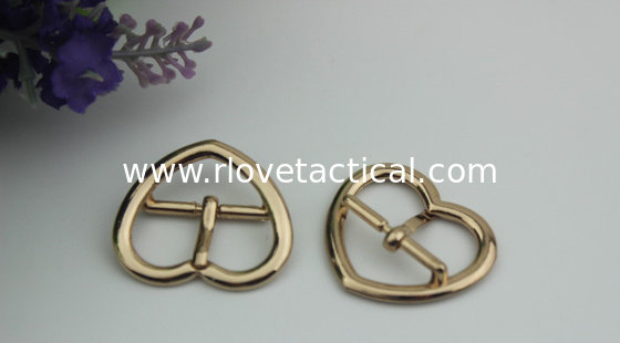 China supplier wholesale light gold 21 mm heart shape metal pin belt buckle for leather handbags