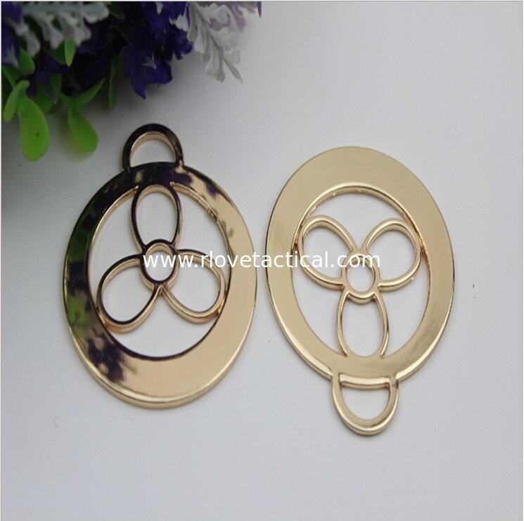 Custom Handbag Hardware 52MM Round Shape Hollow Logo Metal Tags Label With Light gold