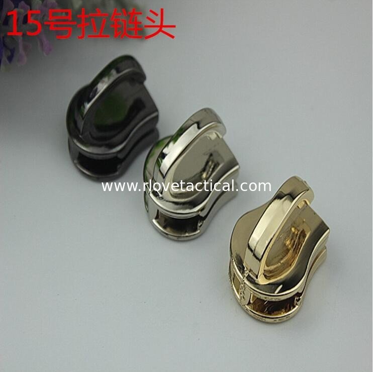 Eco-friendly zinc alloy bag accessories nickel color metal train head zipper slider 15#