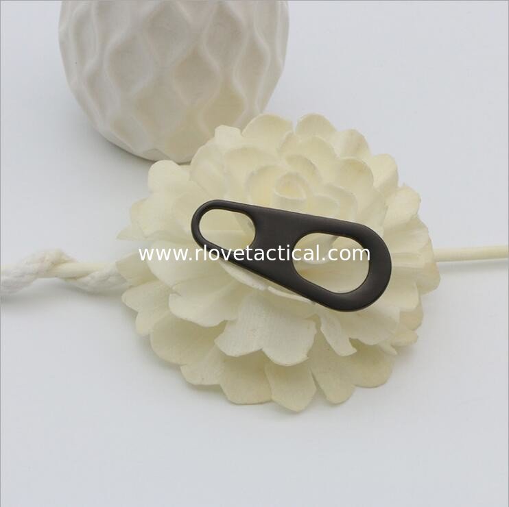 Top quality zinc alloy matte gunmetal color 38.4 mm oval shaped zipper puller design for clothing