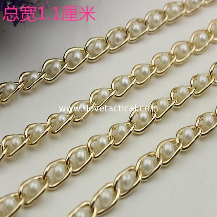 Elegant customized handbag white pearl decorative light gold 11 mm women bag chain