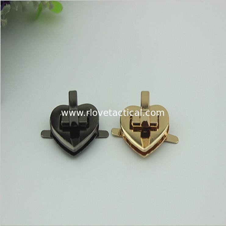 Fashionable novelty gunmetal color heart shape bag accessories metal twist lock for handbag