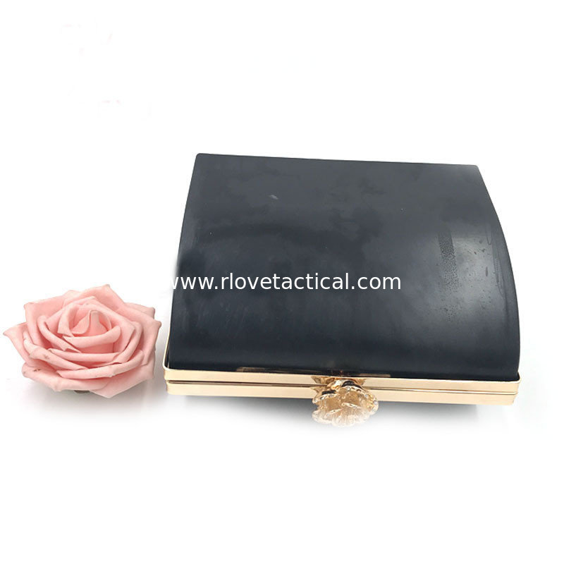 New custom fashion light gold style flower lock decoration metal purse frame with plastic shell
