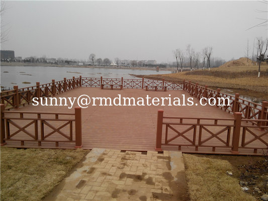Chinese Publich Park WPC Fence and Decking For Water gallery pavilion supplier