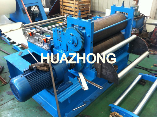 Single Anti-pinch Sectional Door Panel Machine for Garage Door , 550-800mm Width with Hydraulic Cutting