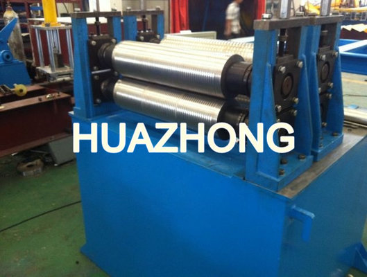 700mm Embossing Press Machine For 0.3-1.0mm Thickness 10-30m/Min , 40cr Material Of Shaft
