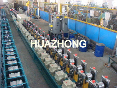 2 Tons 15-30m/min Forming Speed Rolling Shutter Machine GCr15 Steel Roller Material