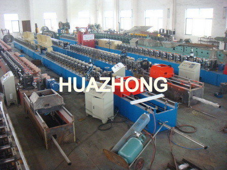 Fast 45mm rolling shutter slat forming machine for 0.22 - 0.35mm Thickness aluminum Material PU injection
