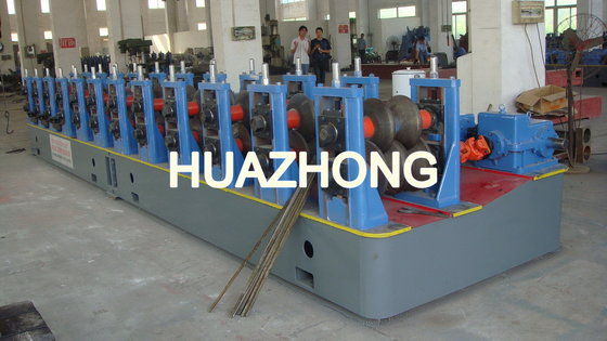 2 Waves 3mm Thickness Highway Guardrail Roll Forming Machine With Gcr15 Steel Roller Material