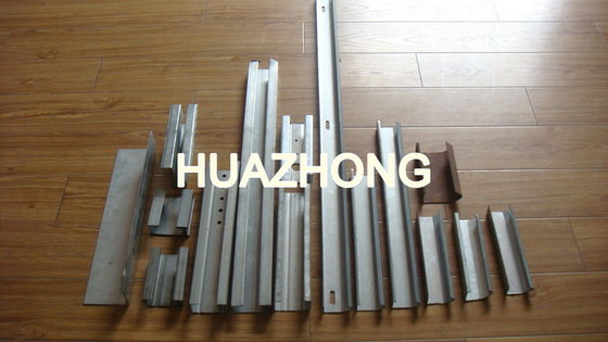 5.5KW Two inch Track Rail Cold Roll Forming Machine for 1.2~2.0mm Thickness , Hydraulic Bending Machine