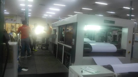 Automatic Paper Box Die Cutting Machine Low Noise With Stripping FD1100 * 640
