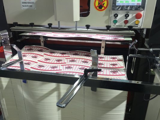 High Speed Roll Paper Cutter Machine , Industrial Die Cutter For Paper Products