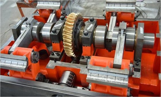 Roll Paper Automatic Die Cutting Machine For Food Packaging FD970 * 640