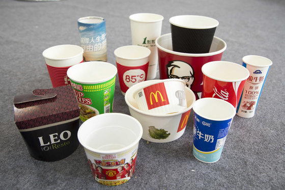 Easy Operation Paper Cup Die Cutting Machine With Creasing Embossing FD 1080 * 640