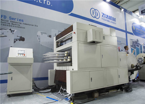 Light Paper 60gsm Flat Bed Die Punching Machine For Ice Cream Packaging