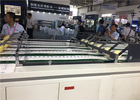 Reel Style Paper Roll Cutting Machine , Hamburger Box Commercial Die Cutter With Stripper