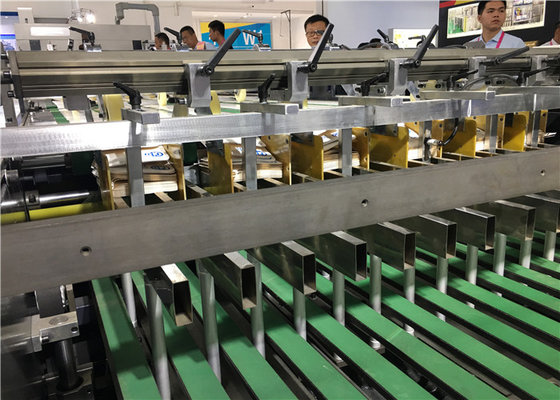 High Pressure Auto Die Cutting Machine Roll Paper Style For Hamburger Box