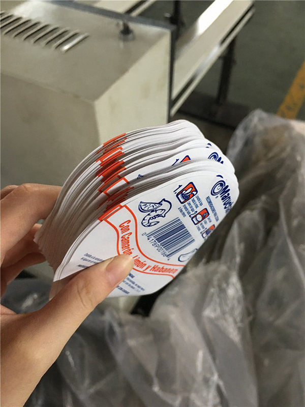 850mm Web Metal Material Flat Bed Die Punching Machine For Ice Cream Packaging