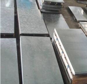 Automotive Hot Dipped Galvanized Steel Strip , Galvanized Sheet Metal Rolls