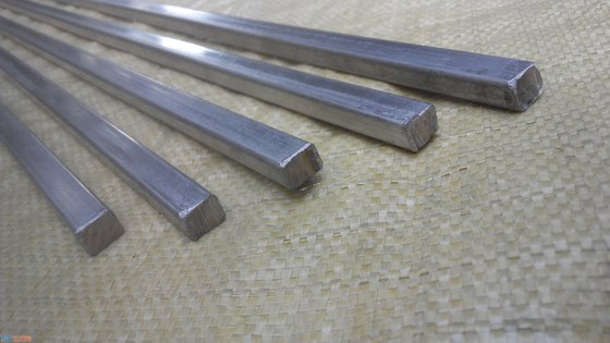 Large Diameter Square Metal Rod , Solid Stainless Steel Bar High Oxidation Resistance