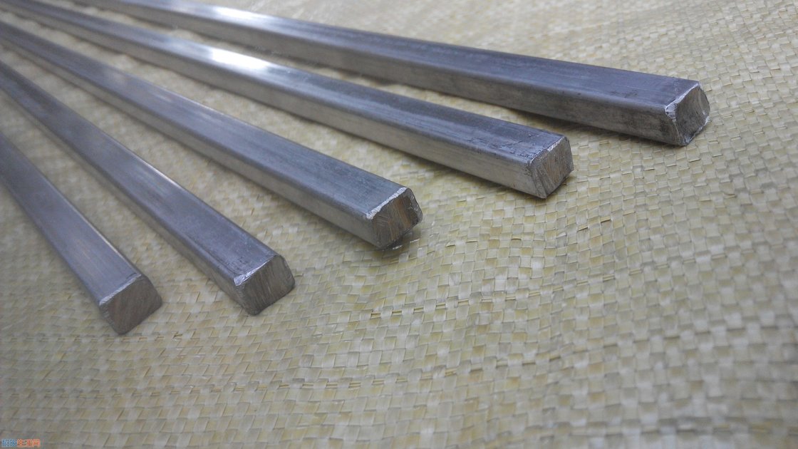 Large Diameter Square Metal Rod , Solid Stainless Steel Bar High Oxidation Resistance