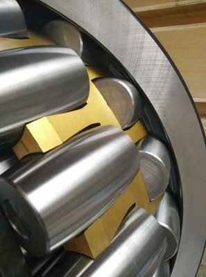 High Precision Self-Aligning Roller Bearings 24060ca-W33 Double Row
