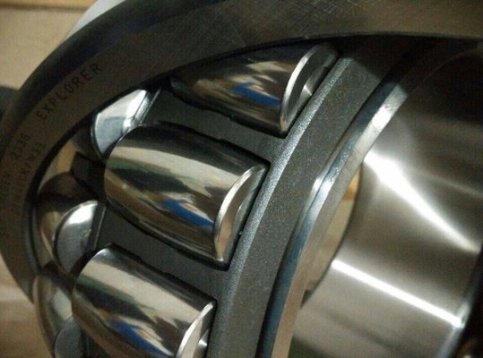 High Accuracy spherical roller bearing , Self-Aligning Roller Bearings 22218