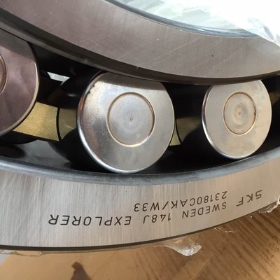 SKF Spherical Roller Bearing 23068C / 3053170 340*520*133