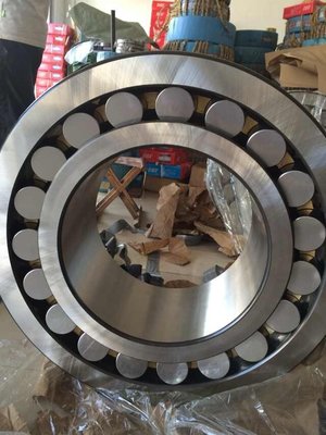 Single Row NTN Spherical Roller Bearing 22320 FOR Mining / Metallurgy industry