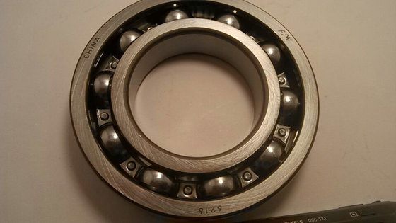 Deep Groove Ball Bearing Mineral Machineries 62204-2RSNR 20×47×18mm Bearing Steel