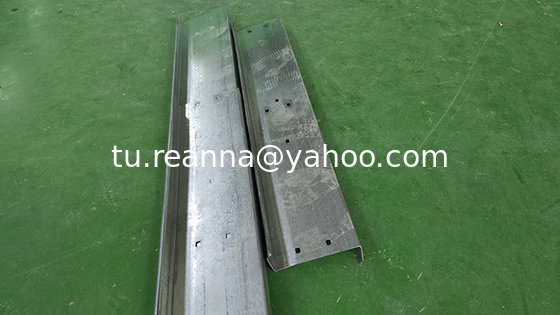 2 in 1 Exchange Type Roll Forming Machine Pre Punching and Cutting C Z Purlin Forming Machine