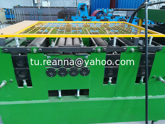 Z Purlin Roll Forming Machine C Type Punching Hole Roll Forming Line Metal C Shape Steel Profile Machines